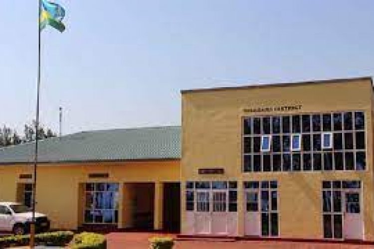 Gisagara :Abagize komite zo kubungabunga ibidukikije basabwe kugaragaza impinduka mu rugendo rwo ...